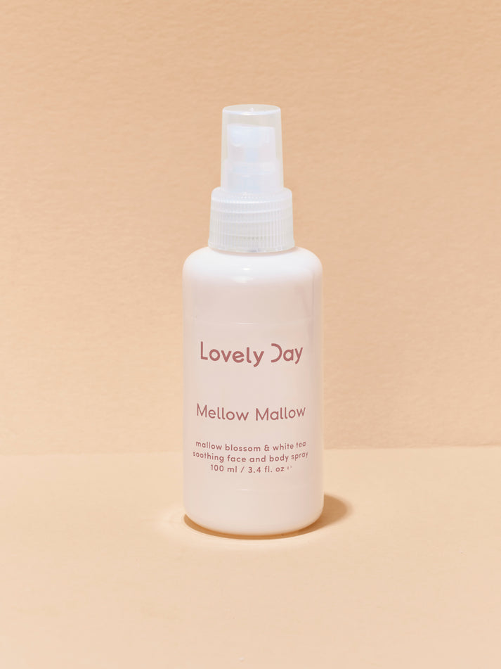 Mellow Mallow Beruhigendes Spray für Gesicht und Körper – Lovely Day